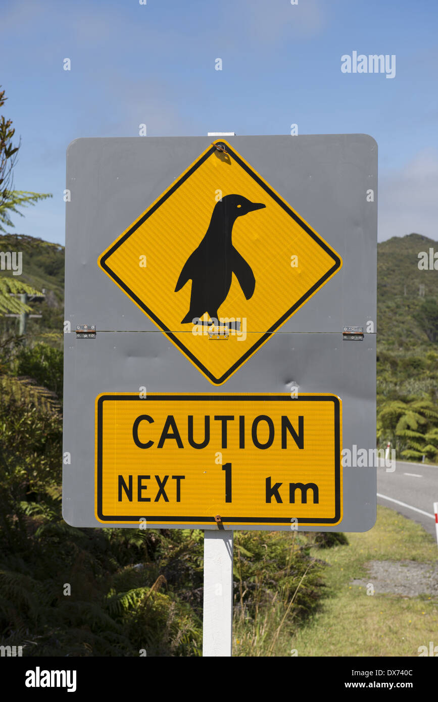 Penguins warning sign hi-res stock photography and images - Alamy