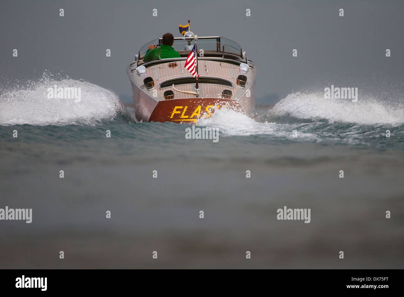 Fast craft hi-res stock photography and images - Alamy