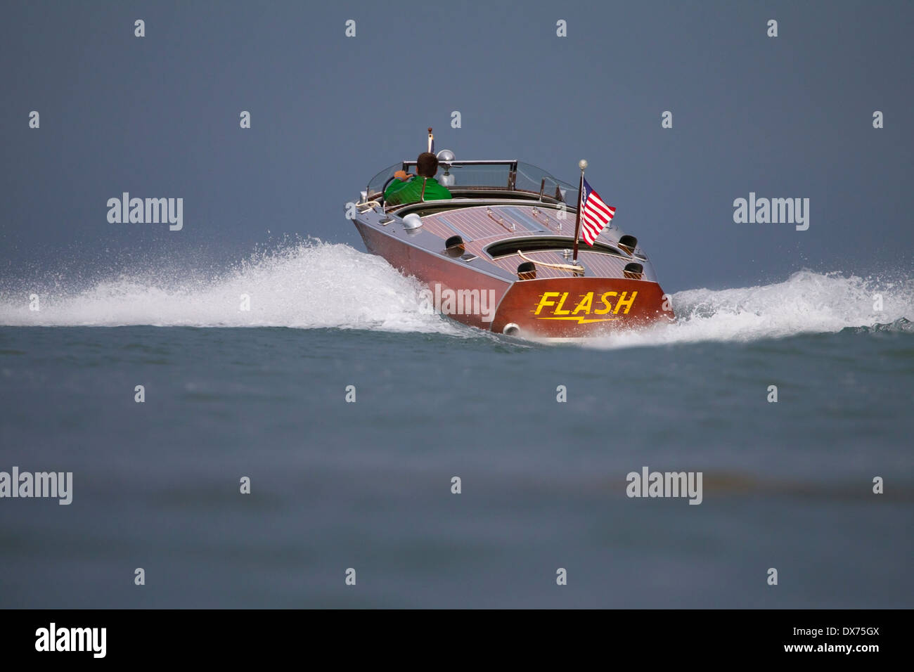 Fast craft hi-res stock photography and images - Alamy