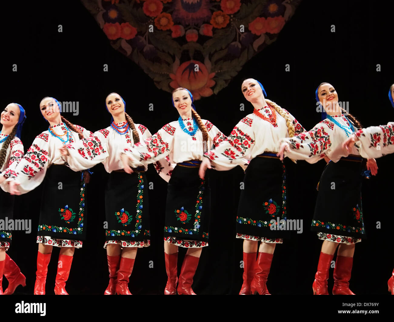 Lugansk, Ukraine. 18th January 2014. Dancers of Ensemble of Virsky are ...