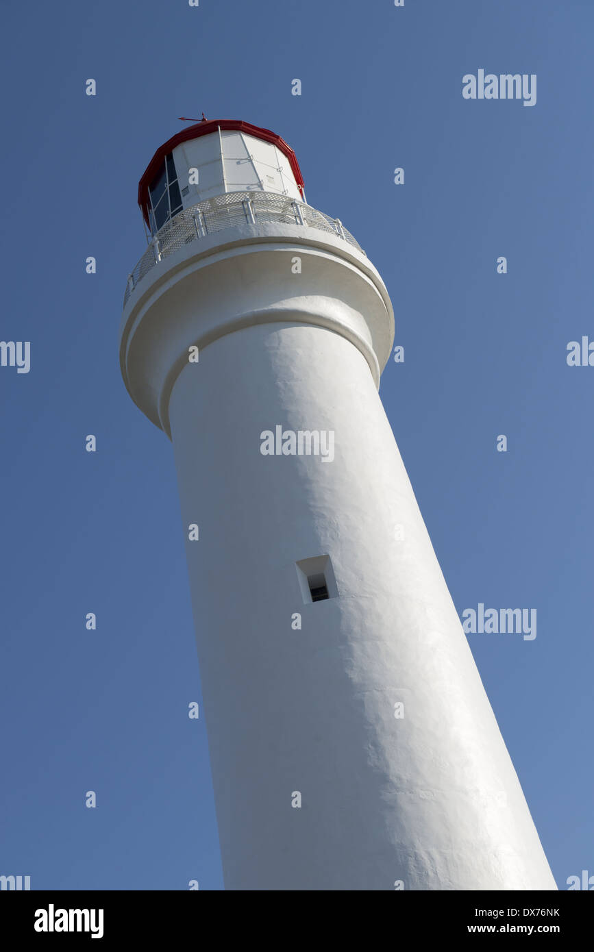 Split Point lighthouse. Known by locals as 'The White Queen' and made ...