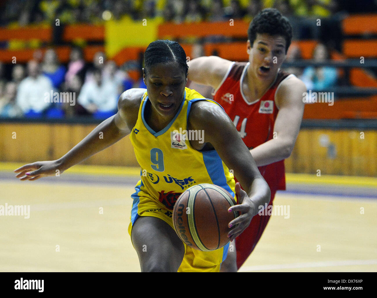 Laura Nicholls (right) of Rivas and Kia Vaughn of USK are seen in their ...