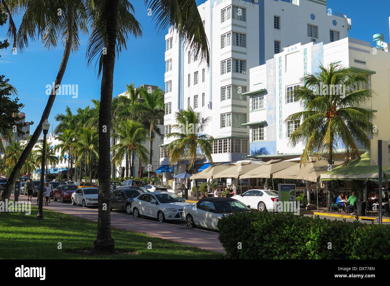 Ocean Drive on Miami's South Beach Stock Photo - Alamy