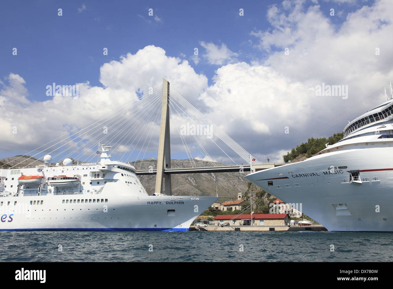 Croatia. Adriatic. Dubrovnik. Cruise-ship Port Stock Photo - Alamy