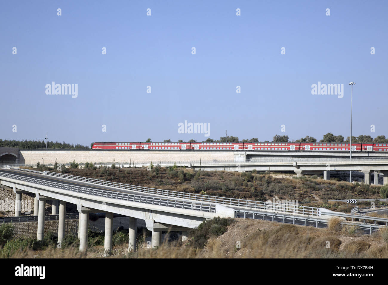 Tel aviv jerusalem train hi-res stock photography and images - Alamy