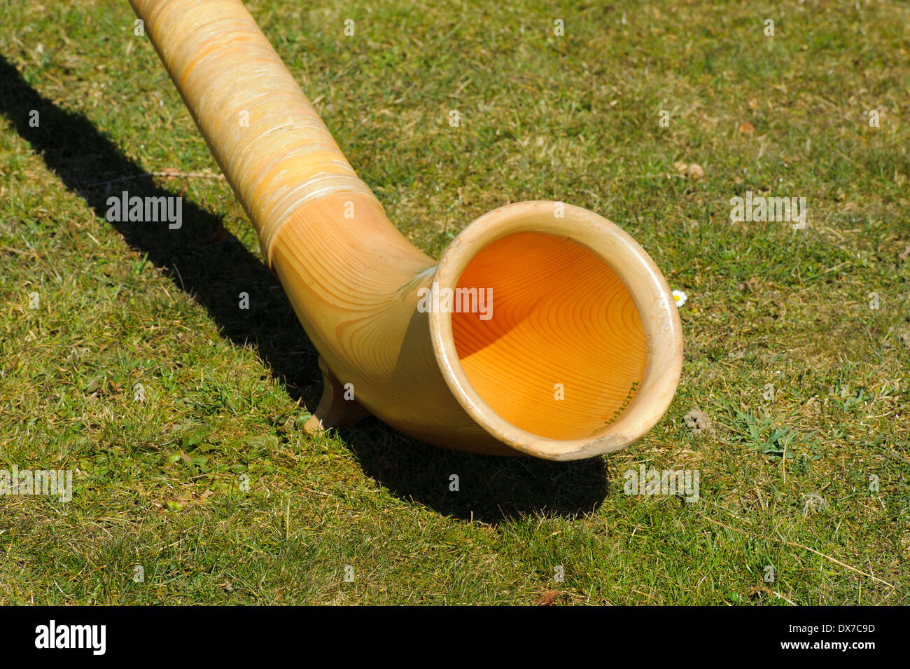 Alphorn instrument hi-res stock photography and images - Alamy