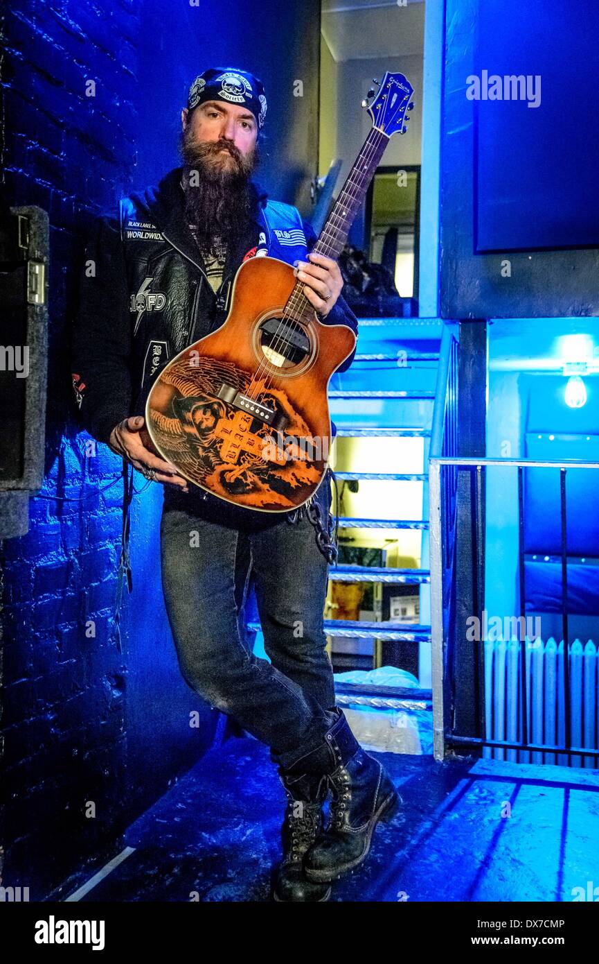 Toronto, Ontario, Canada. 27th Feb, 2014. Metal guitarist ZAKK WYLDE ...