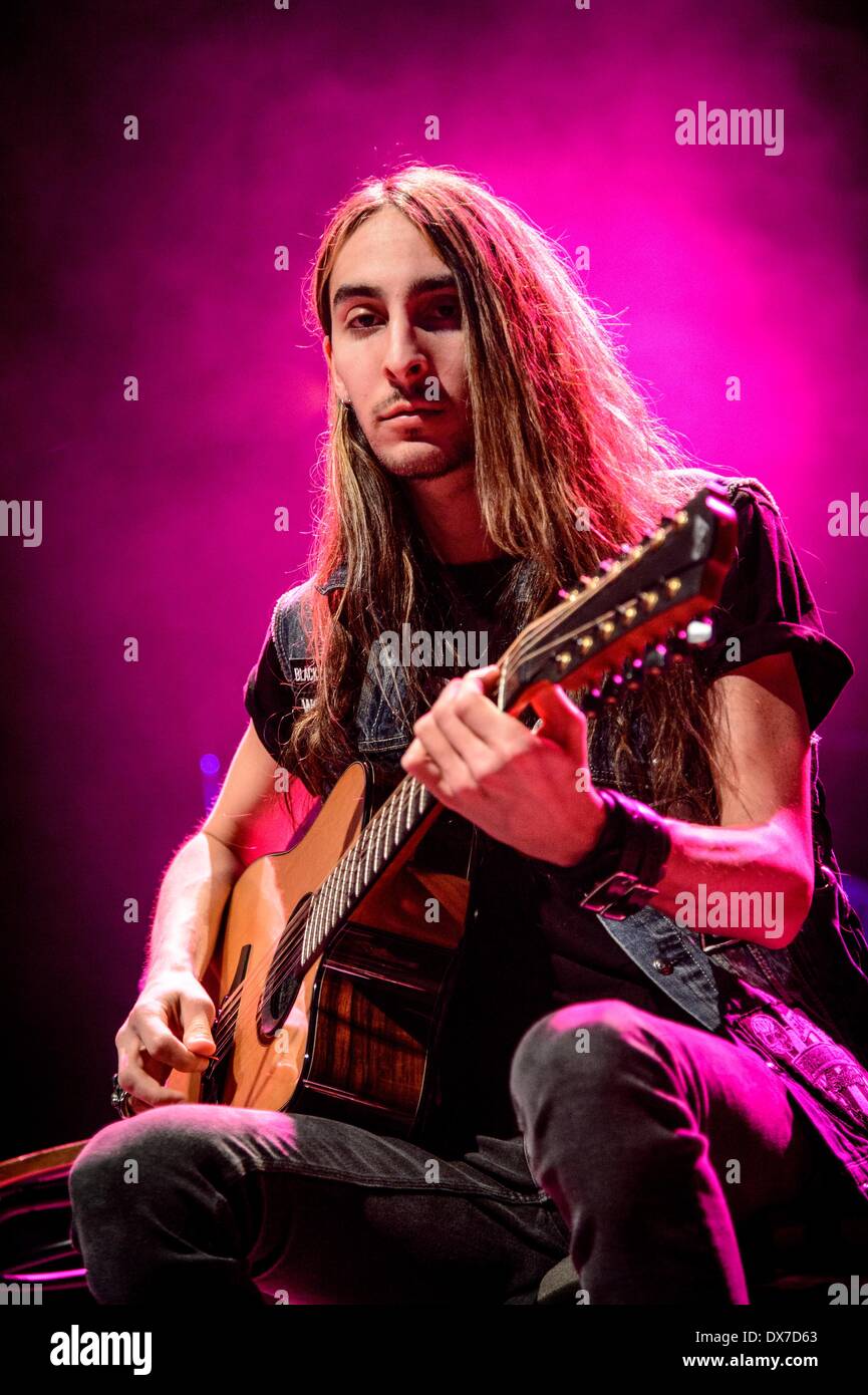 Black label society tour 2014 hi-res stock photography and images - Alamy