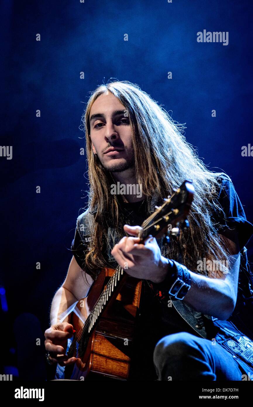 Black label society tour 2014 hi-res stock photography and images - Alamy
