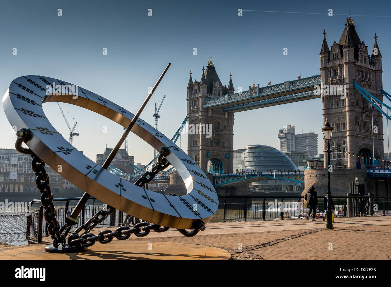 Sundial: St Katharine's Dock Dial, Tower Bridge Stock Photo - Alamy