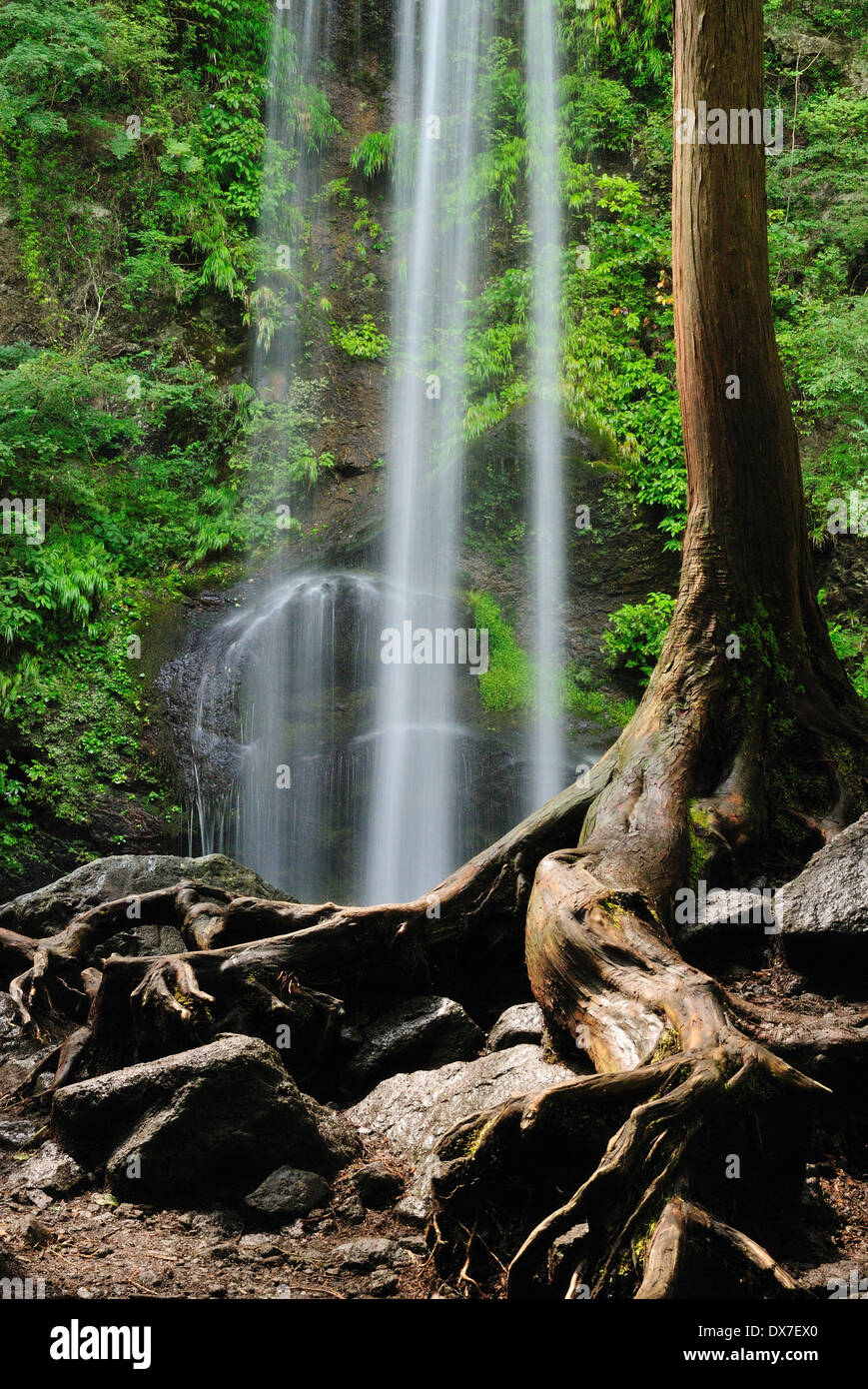Yuhi waterfall hi-res stock photography and images - Alamy