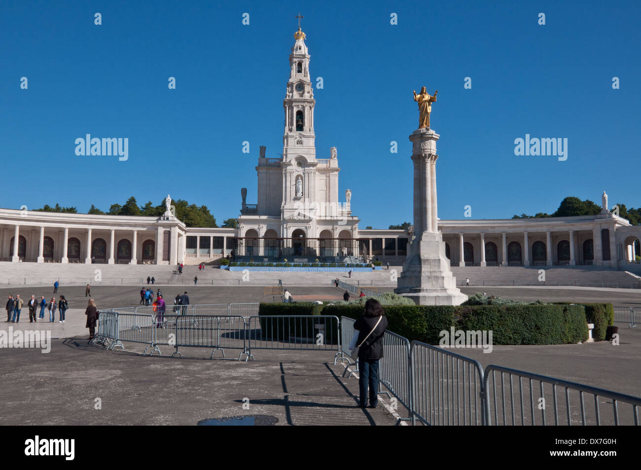 Fatima shrine portugal hi-res stock photography and images - Alamy