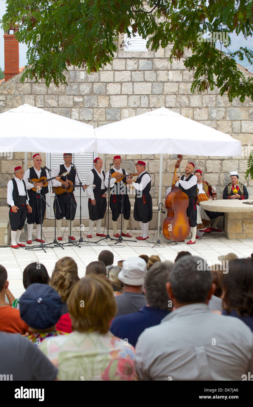 Europe, Croatia, Dalmatian coast, Dubrovnik Riviera, Dalmatia, Cilipi ...
