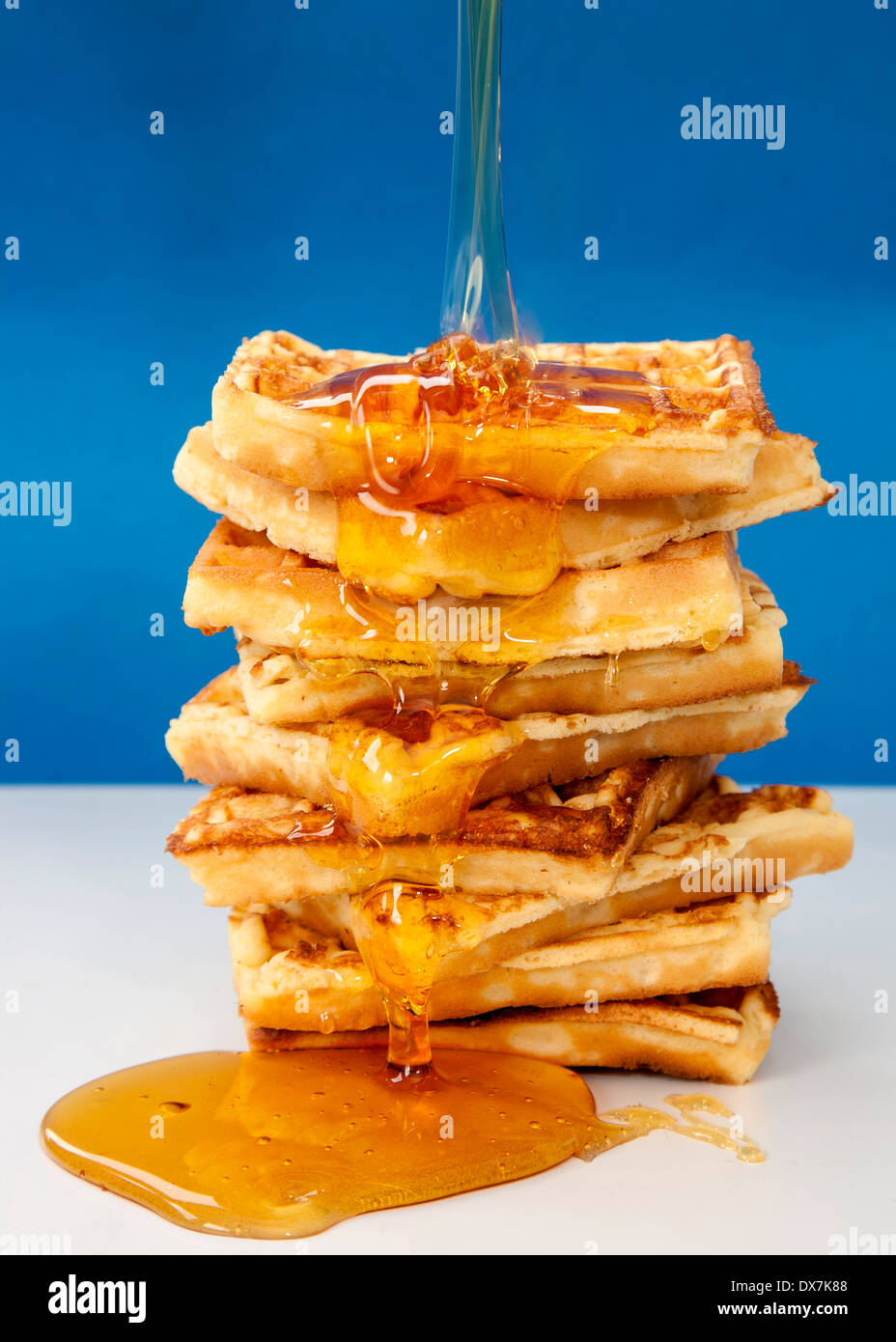 Waffles syrup hi-res stock photography and images - Alamy