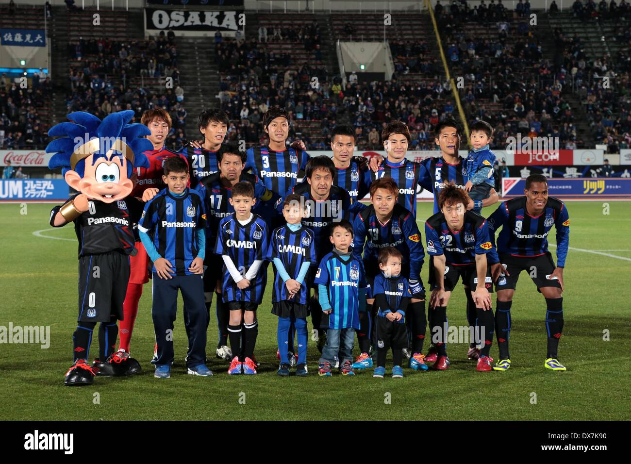 Osaka, Japan. 19th Mar, 2014. Gamba Osaka team group line-up Football ...