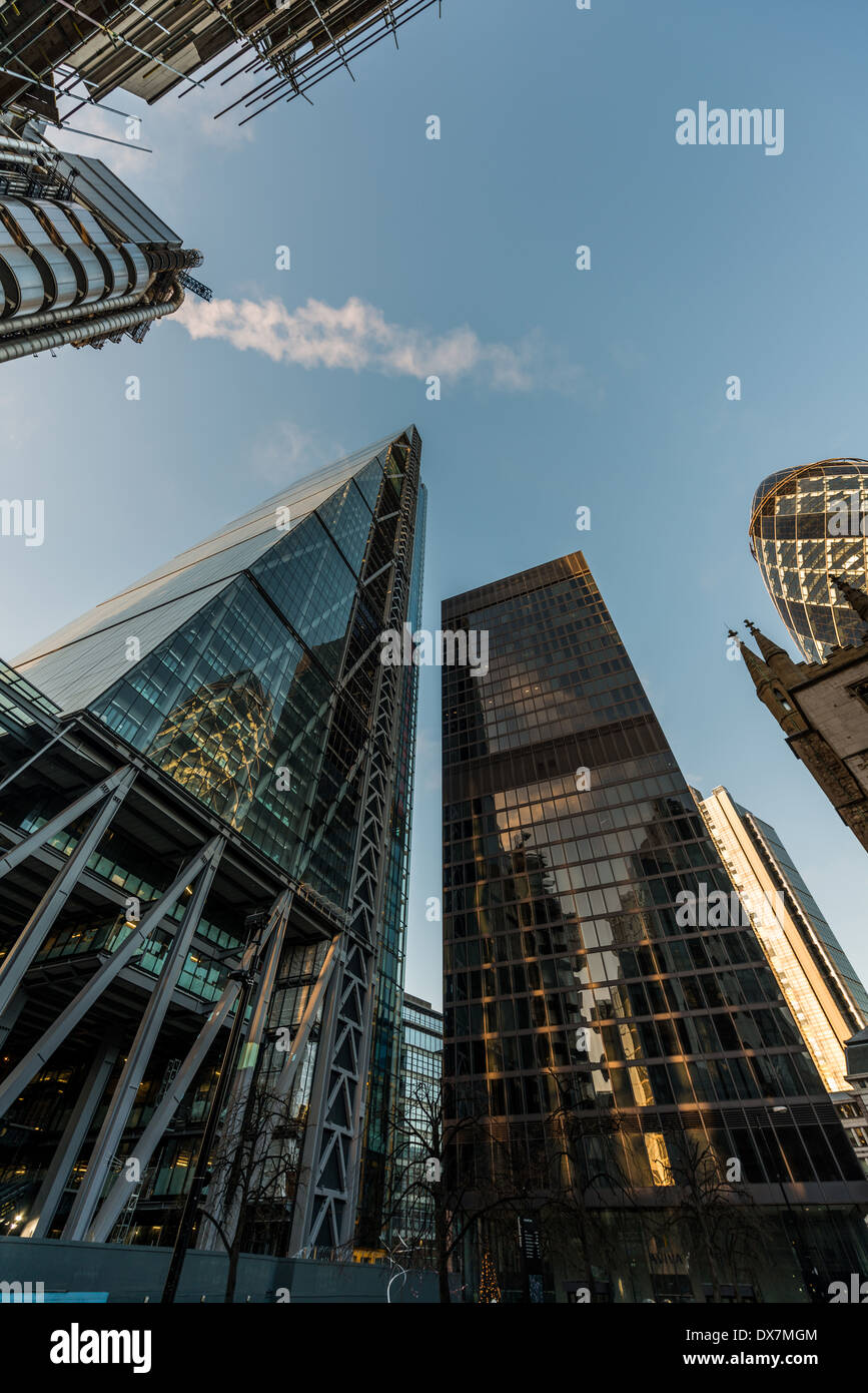 London landmarks: Lloyd's of London, Cheesegrater Leadenhall Building ...