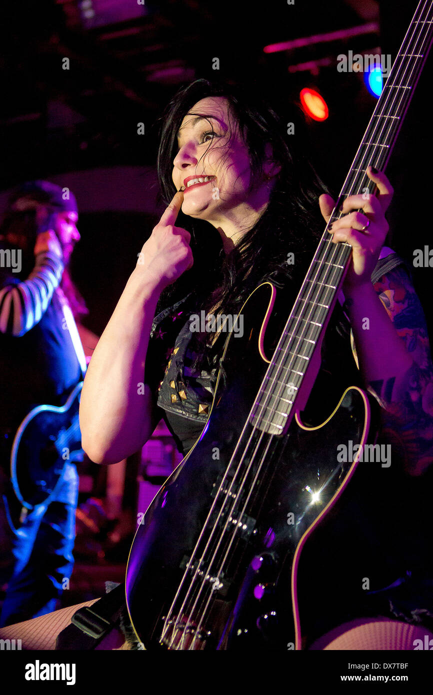 Lynz Way Bass