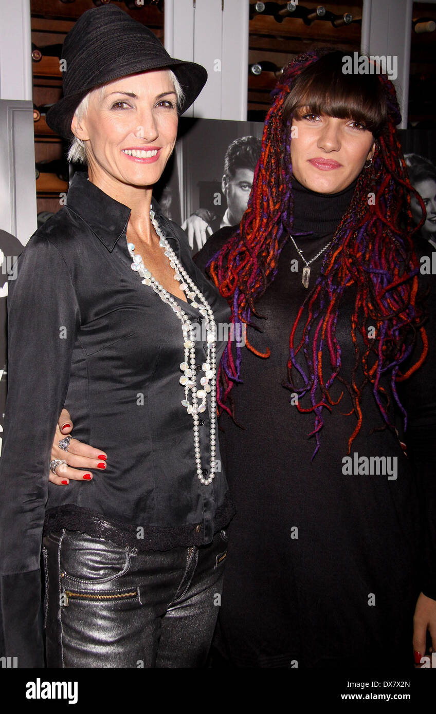 Amra-Faye Wright and Guest Country Music star Billy Ray Cyrus makes his ...