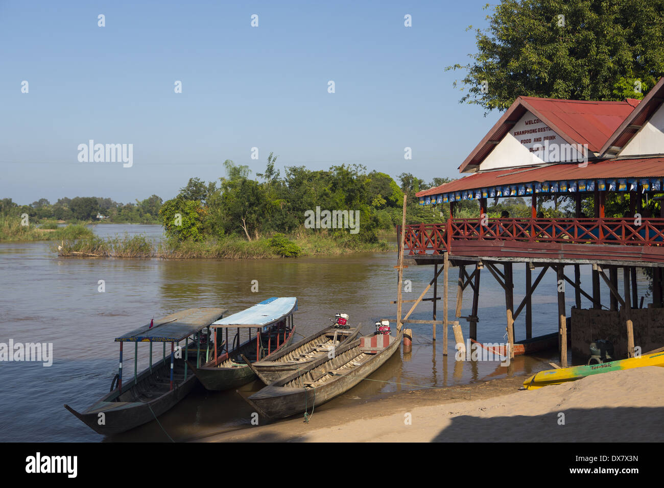 Don Det island in the Mekong River, 4000 Islands in Southern Laos Stock ...