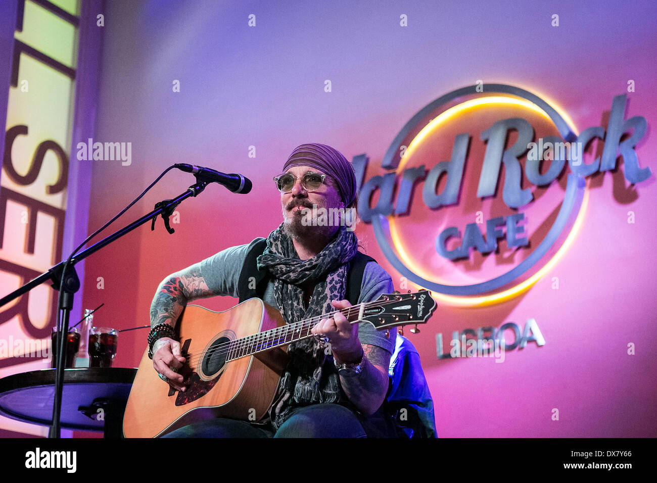 John corabi hi-res stock photography and images - Alamy