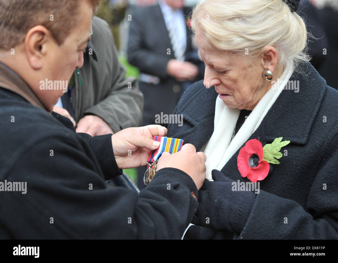Military families hi-res stock photography and images - Alamy