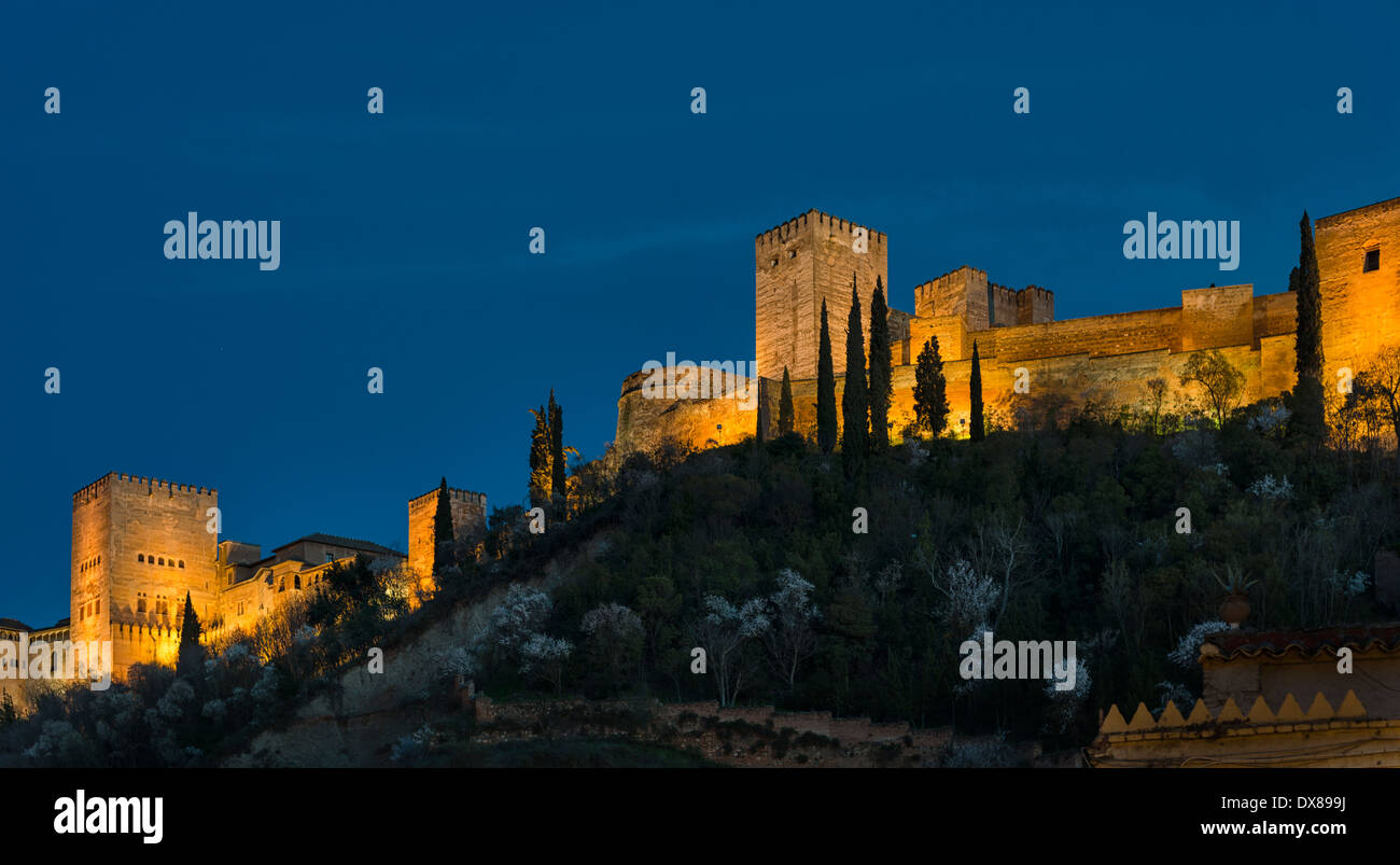 The Alhambra Granada at night Stock Photo - Alamy
