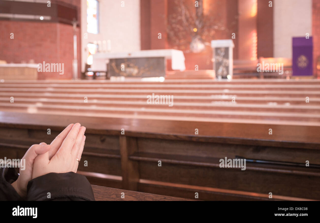 Worship hands church hi-res stock photography and images - Alamy