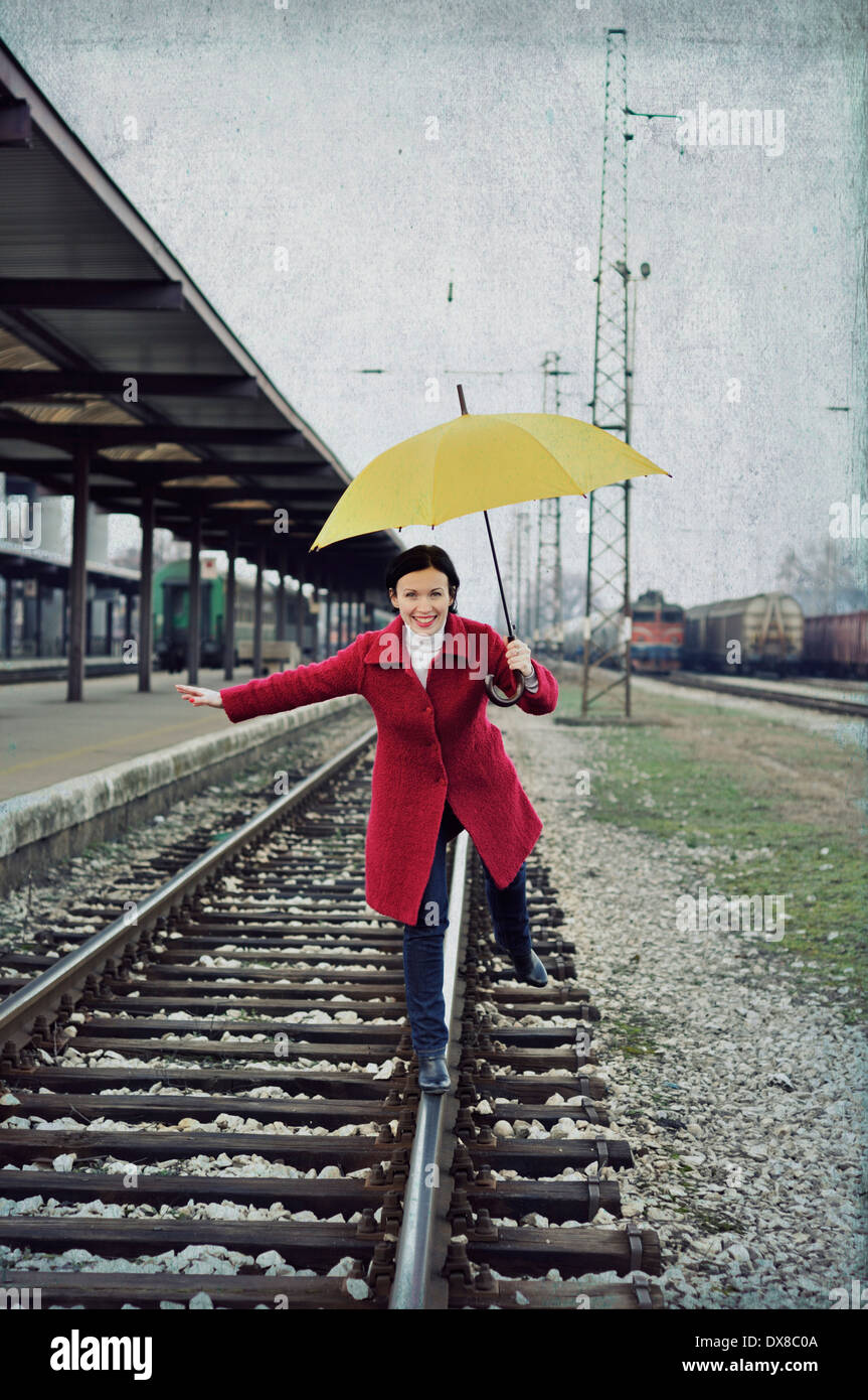 Woman balancing one leg hi-res stock photography and images - Alamy