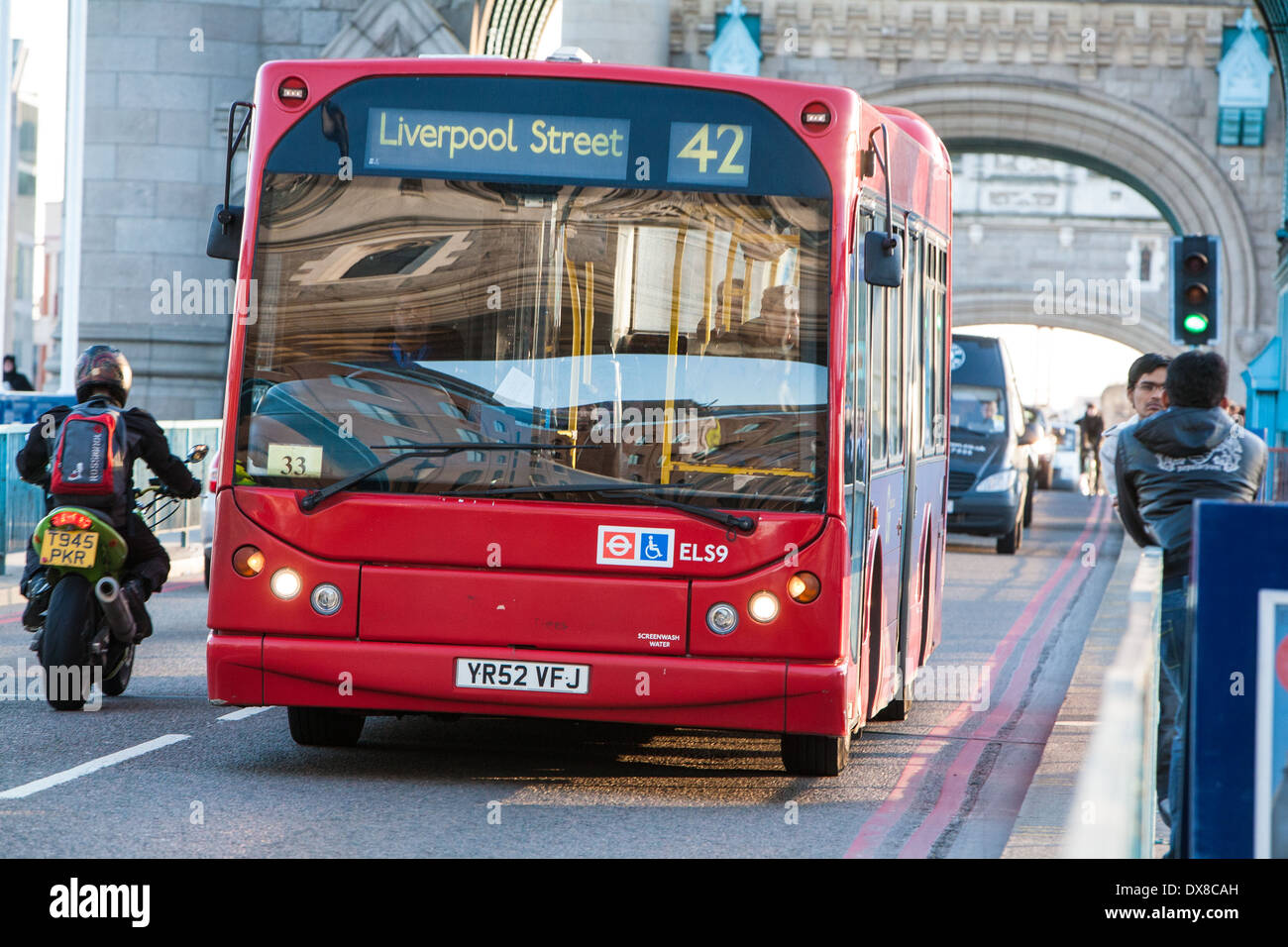 Single decker london bus hi-res stock photography and images - Alamy