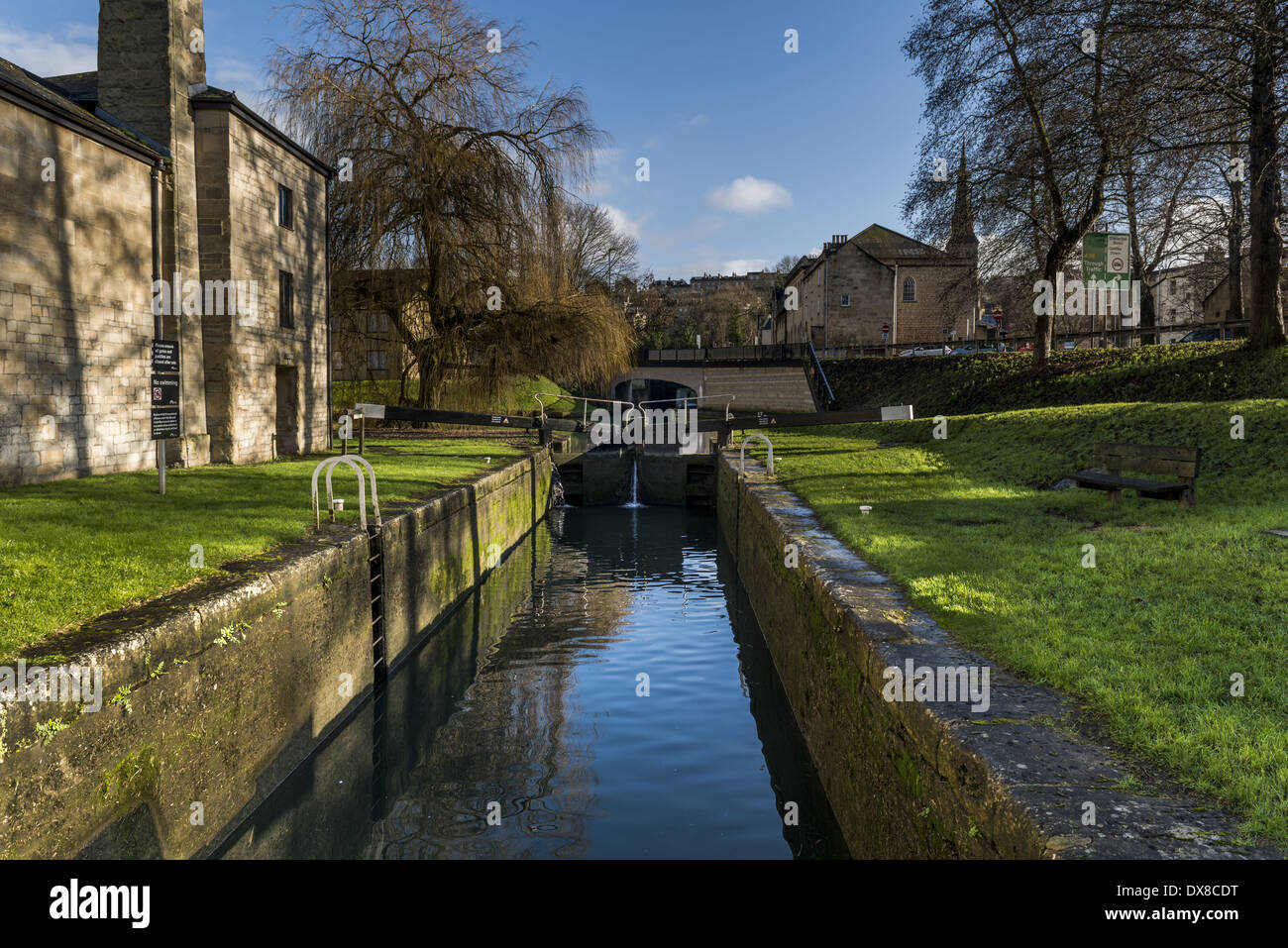 Kennet and avon canal bath locks hi-res stock photography and images ...