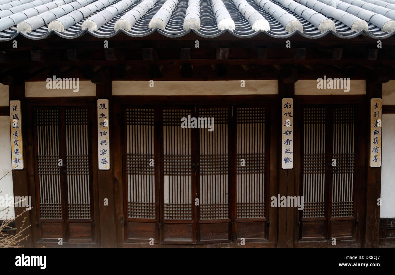 Korean traditional Hanok village in Seoul, South Korea Stock Photo - Alamy