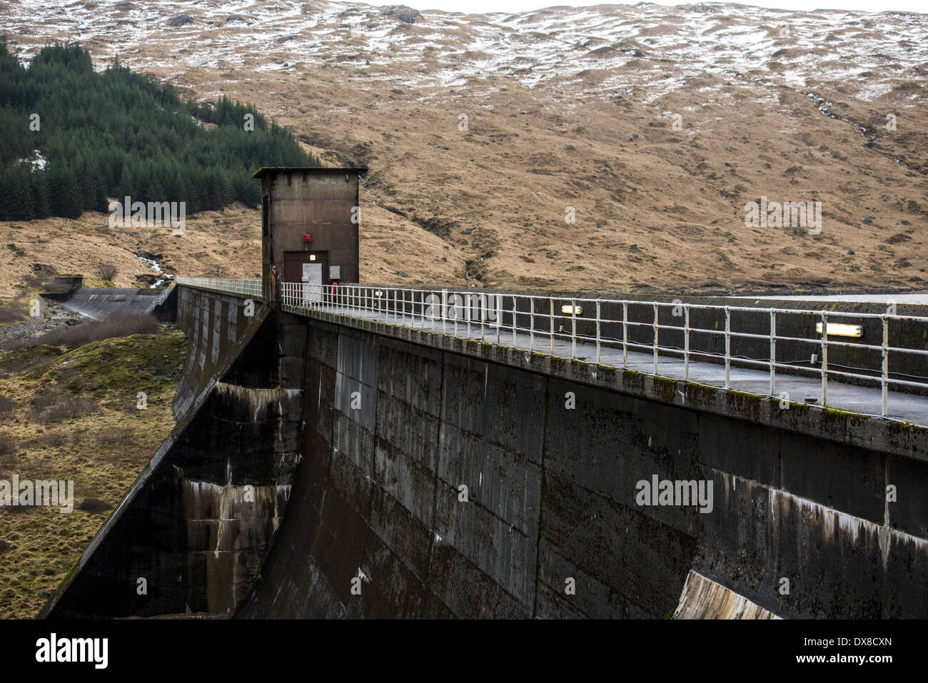 Shira dam hi-res stock photography and images - Alamy