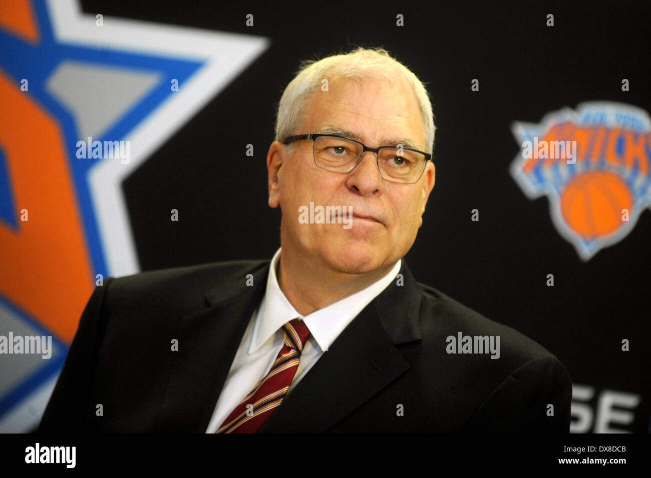 Announcing team hi-res stock photography and images - Alamy