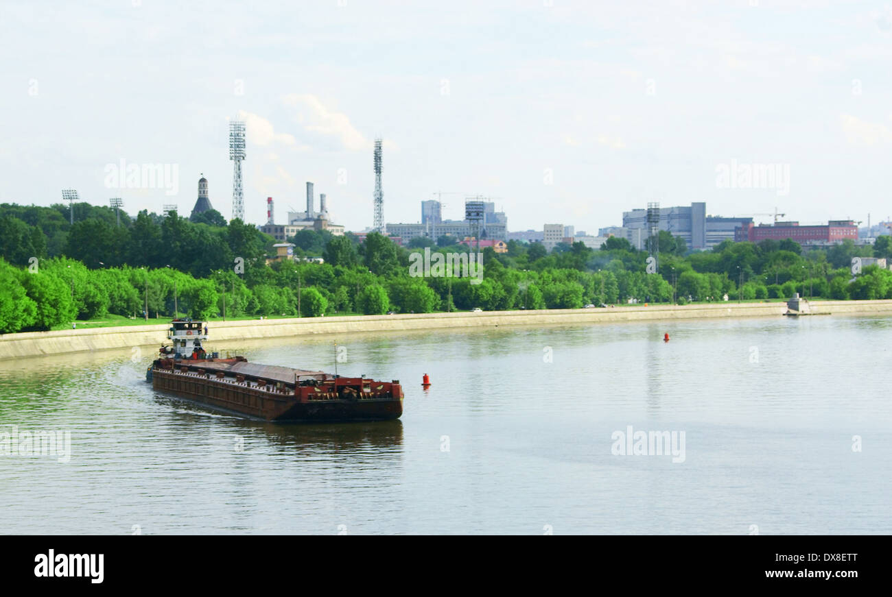 Freight loaded boat hi-res stock photography and images - Alamy