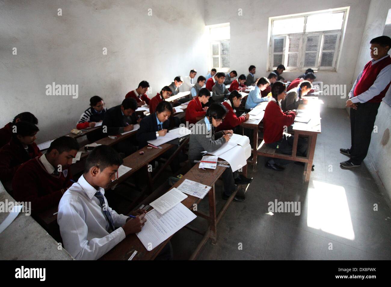 School leaving certificate hi-res stock photography and images - Alamy