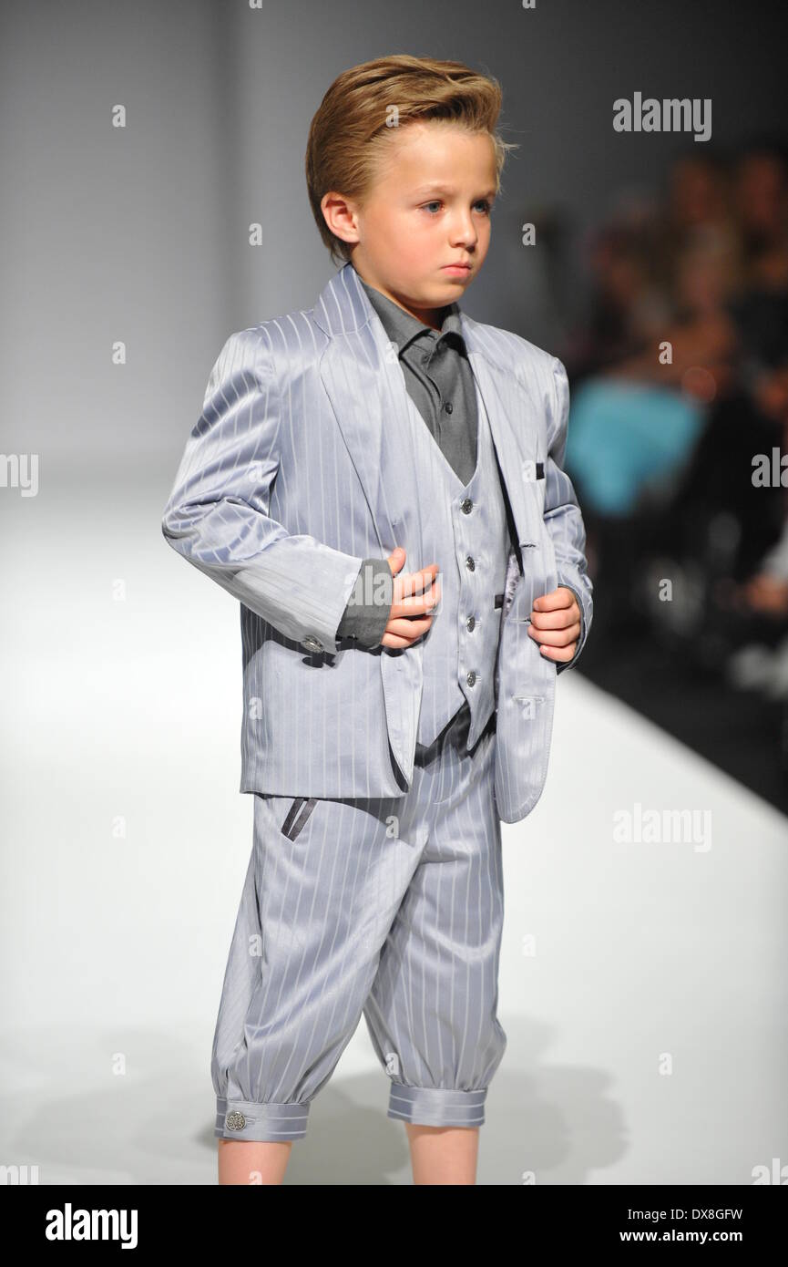 LOS ANGELES, CA - MARCH 10: A child model walks runway at Nancy Vuu ...