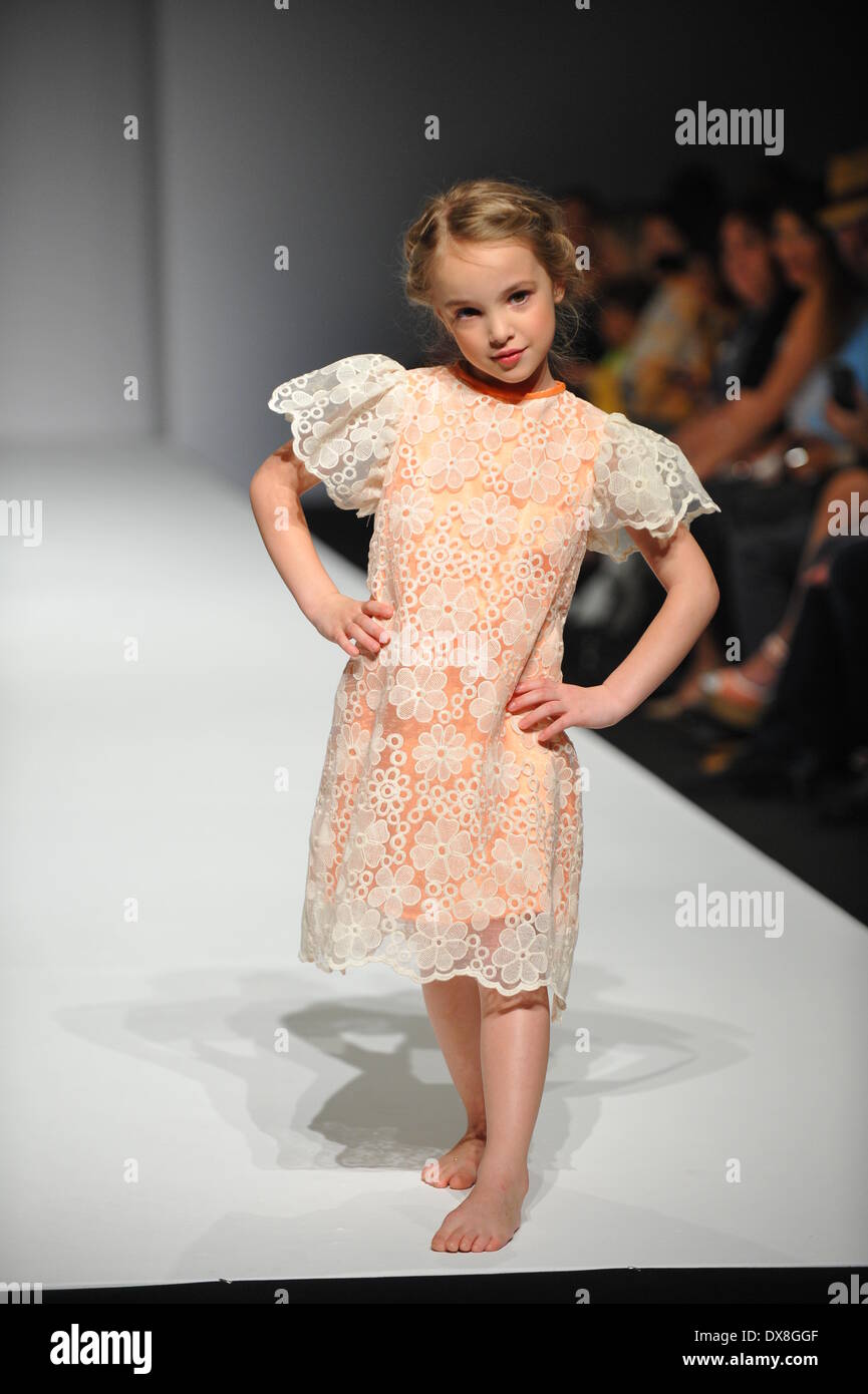 LOS ANGELES, CA - MARCH 10: A child model walks runway at Nancy Vuu ...