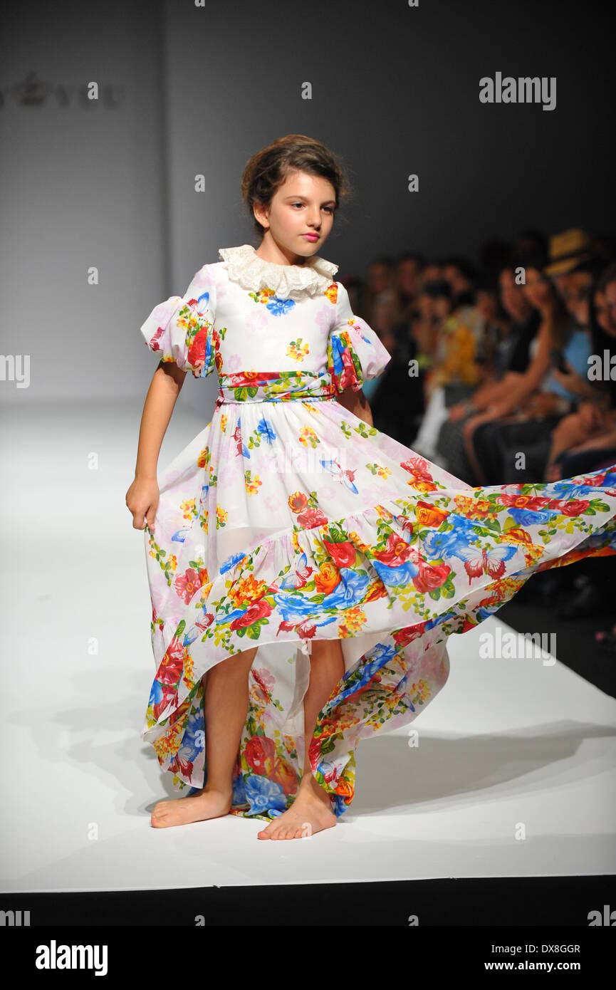 LOS ANGELES, CA - MARCH 10: A child model walks runway at Nancy Vuu ...