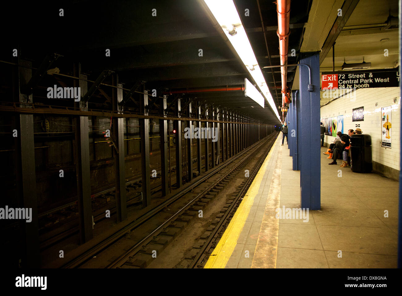 Interior of NYC Subway station Stock Photo - Alamy
