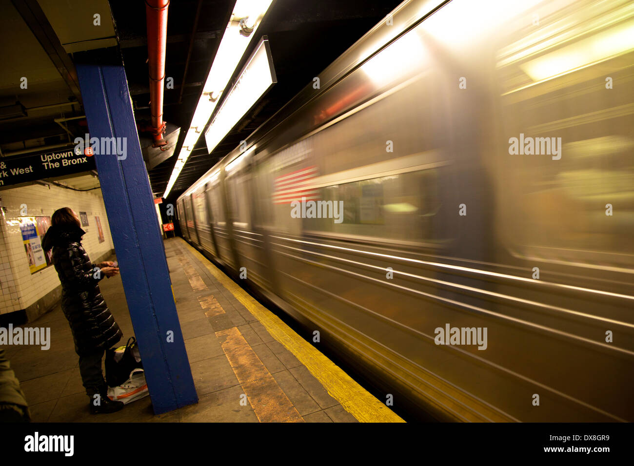 Inside empty nyc subway hi-res stock photography and images - Alamy