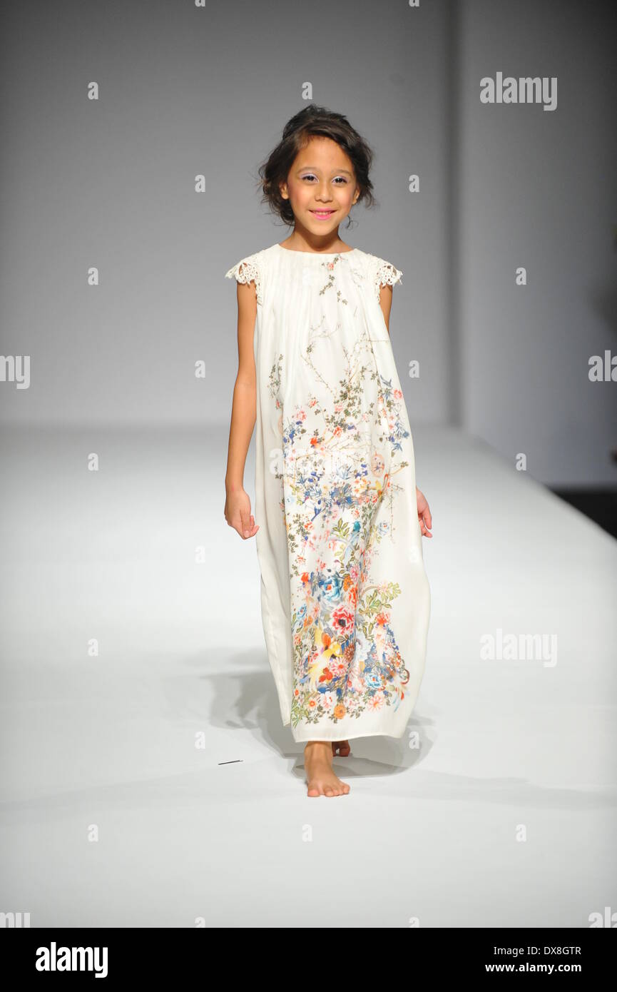 LOS ANGELES, CA - MARCH 10: A child model walks runway at Nancy Vuu ...