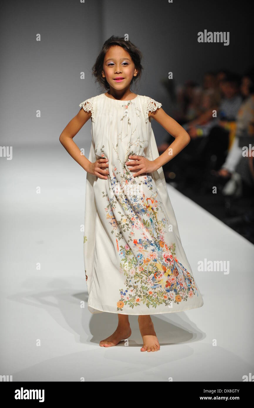 LOS ANGELES, CA - MARCH 10: A child model walks runway at Nancy Vuu ...