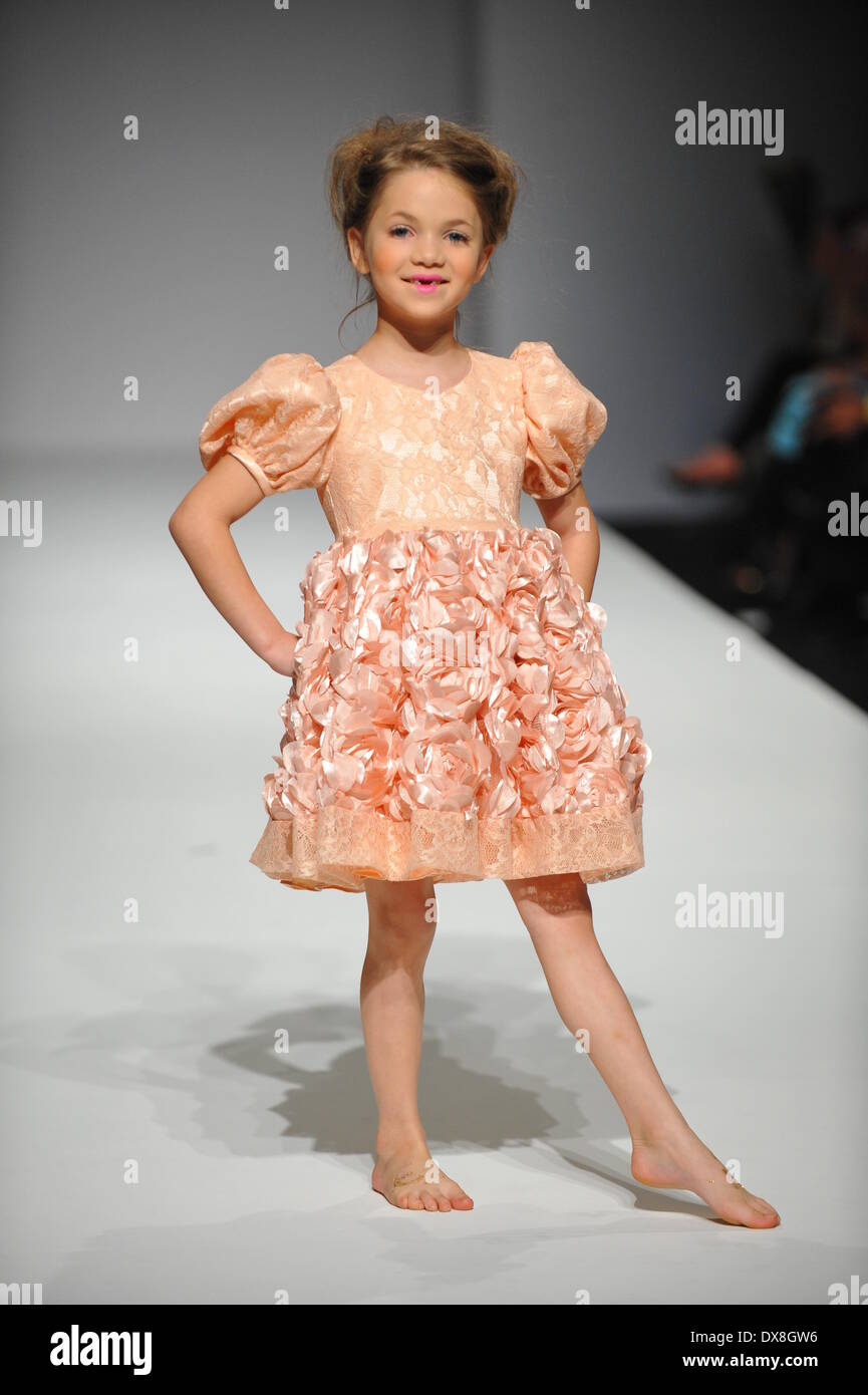 LOS ANGELES, CA - MARCH 10: A child model walks runway at Nancy Vuu ...