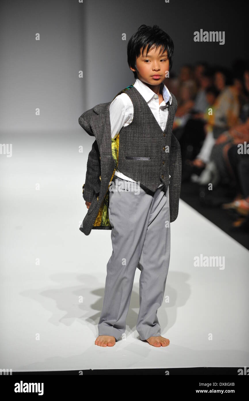 LOS ANGELES, CA - MARCH 10: A child model walks runway at Nancy Vuu ...