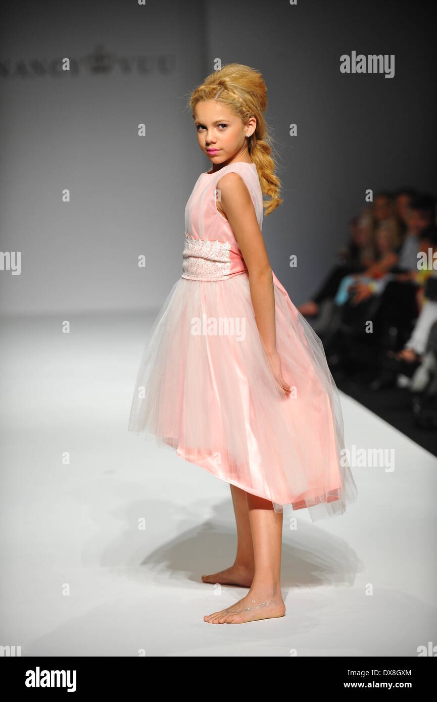 LOS ANGELES, CA - MARCH 10: A child model walks runway at Nancy Vuu ...