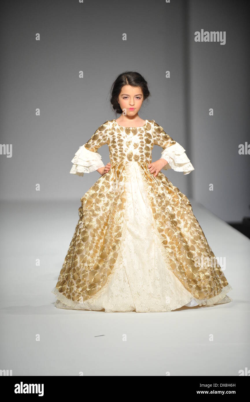 LOS ANGELES, CA - MARCH 10: A child model walks runway at Nancy Vuu ...