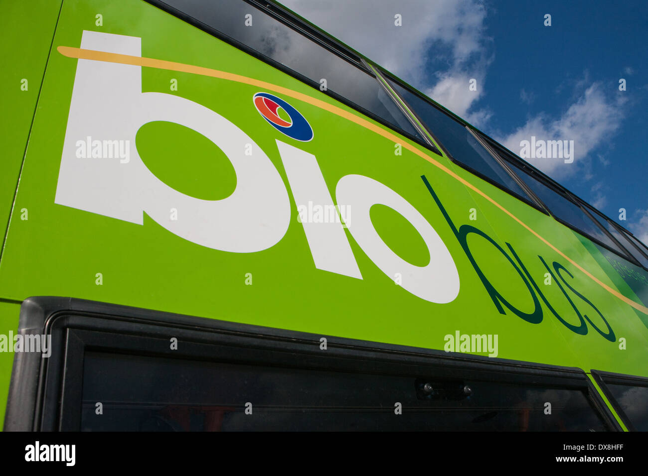 Cambridgeshire guided Busway Stock Photo - Alamy