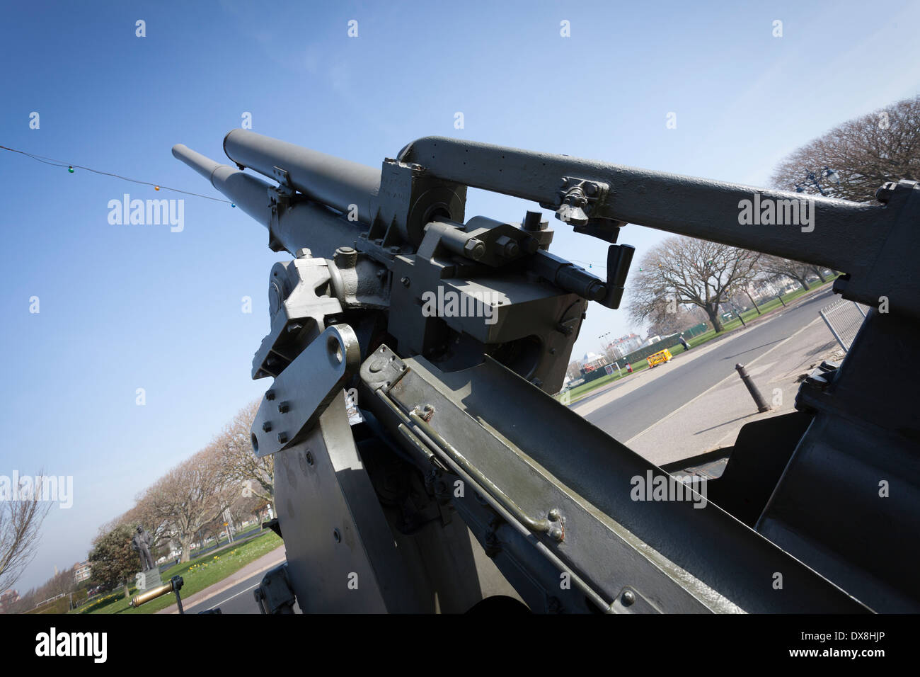 Breech loading hi-res stock photography and images - Alamy