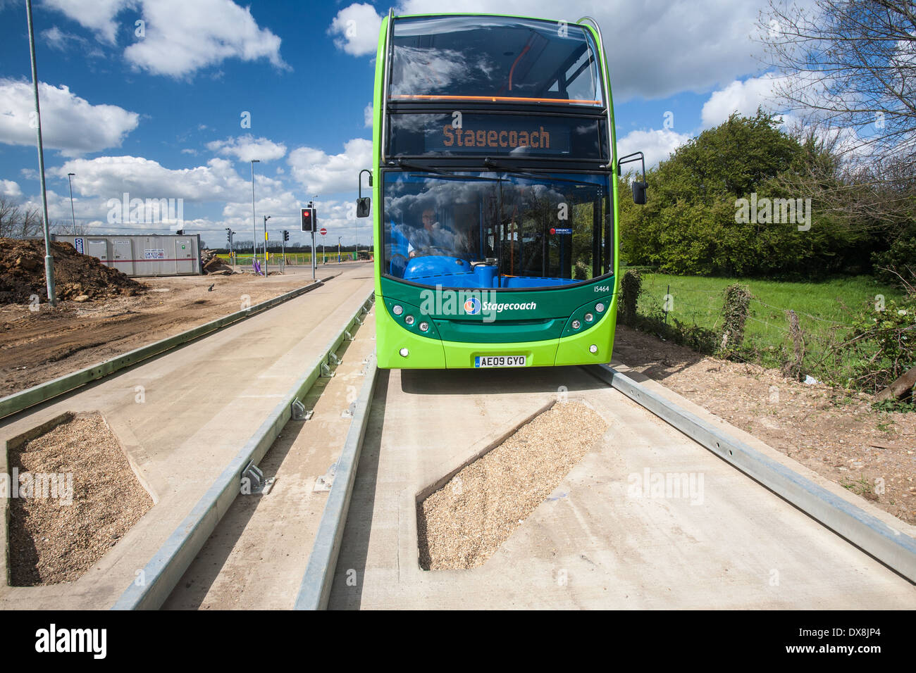 Cambridgeshire guided Busway Stock Photo - Alamy