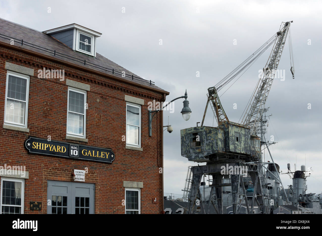 Boston naval shipyard hi-res stock photography and images - Alamy